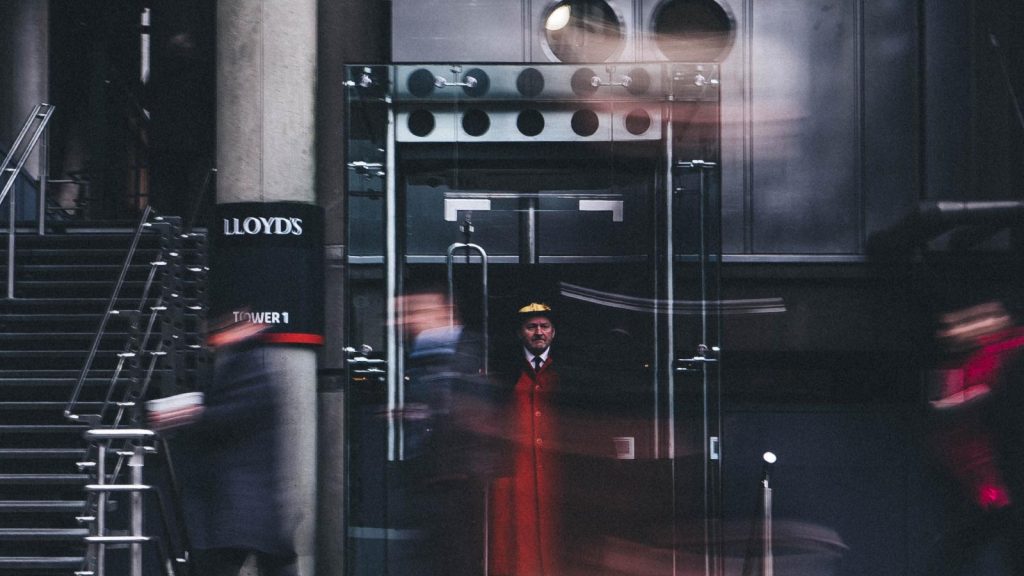 Despre noi – Valcris Lift